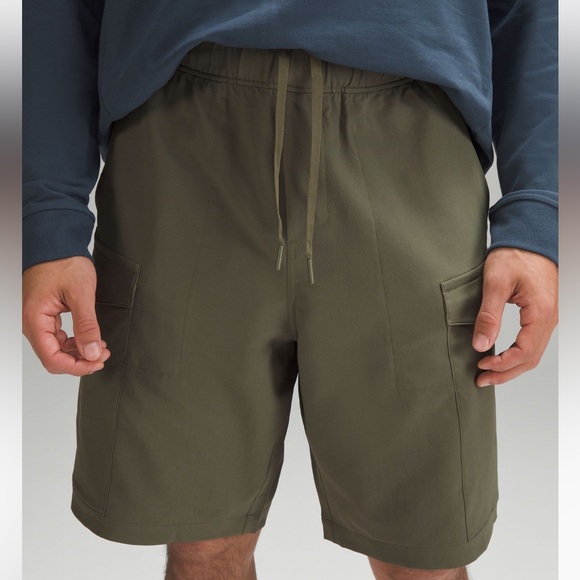 lululemon athletica | Shorts | Nwt Lululemon Mens Cargo Pocket Shirt ...
